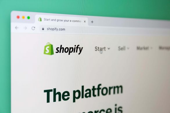 Shopify電商賣家要怎麼開立台灣電子發票？六大重點教你如何挑選Shopify電子發票APP - BOXFUL 電商研究室